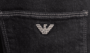 Armani Logo Design - significato, storia ed evoluzione | Turbologo